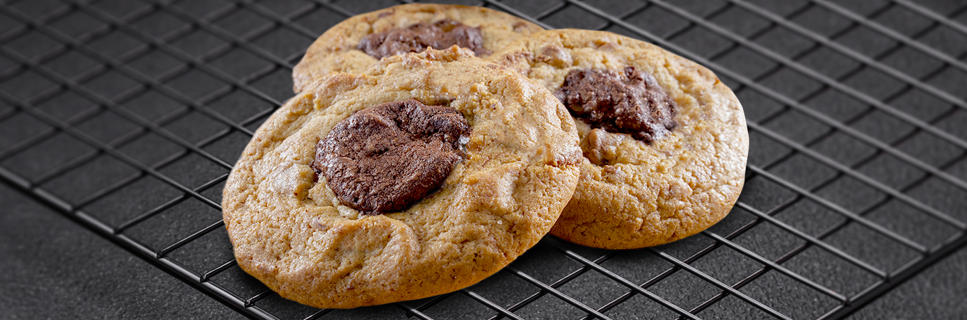 Polka Dot Cookie | Otis Spunkmeyer